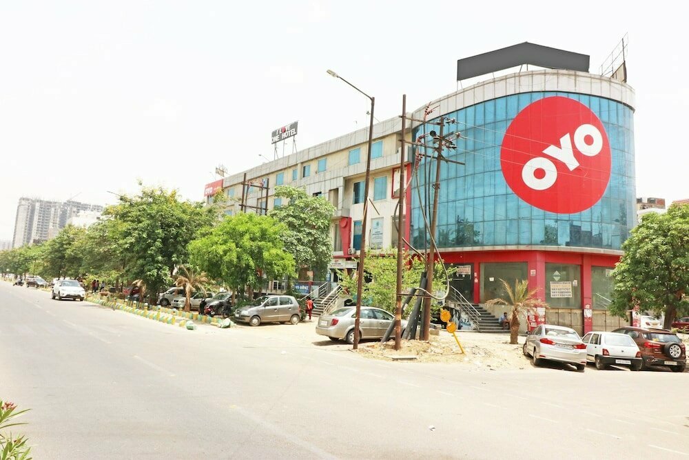 Otel Oyo 421 One Hotel, Uttar Pradeş, foto
