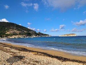 Acar Kamping Plajı (Kartdere Mevkii Küme Evler, İsmetpaşa, Foça, İzmir), plaj  Foça'dan