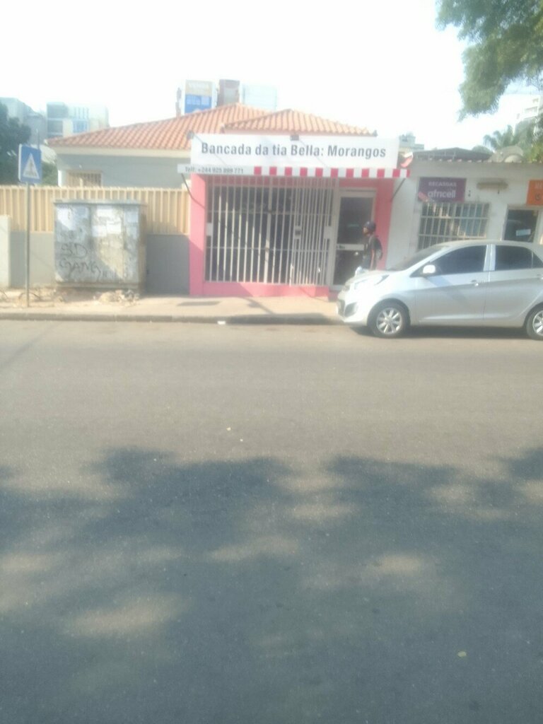 Manavlar Bancada da tia Bella Morangos, Loanda, foto