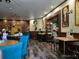 Хлебное ухо (Gertsena Street No:25, Kirov), kafe  Kirov'dan