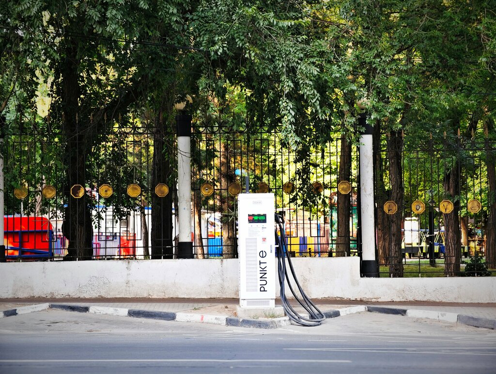 Elektrikli oto şarj istasyonları Punkt E, Rostov‑na‑Donu, foto