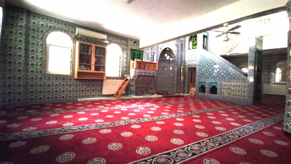 Cami Hasan Ergüvenli Mescidi, İstanbul, foto