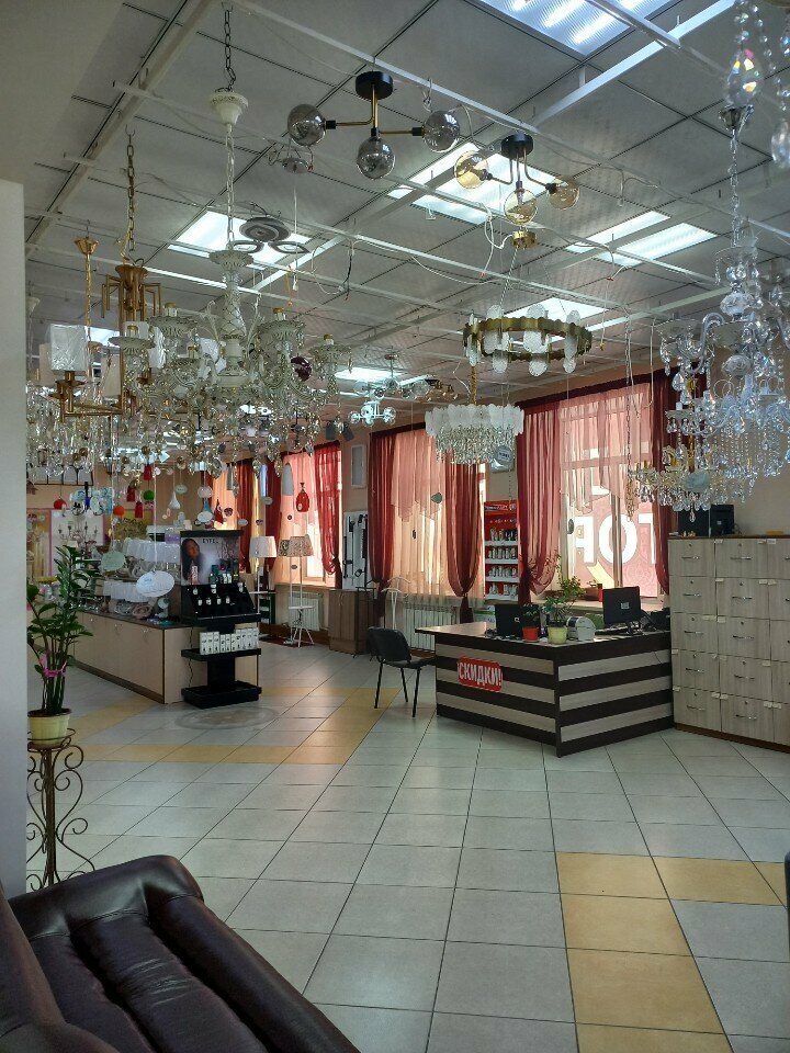 Lamba ve avize mağazaları Lustrygrand semey, Semey, foto