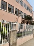 Laboratório Farmacêutico (Luanda Province, Municipality of Luanda, Maianga), sanayi kuruluşu  Loanda'dan