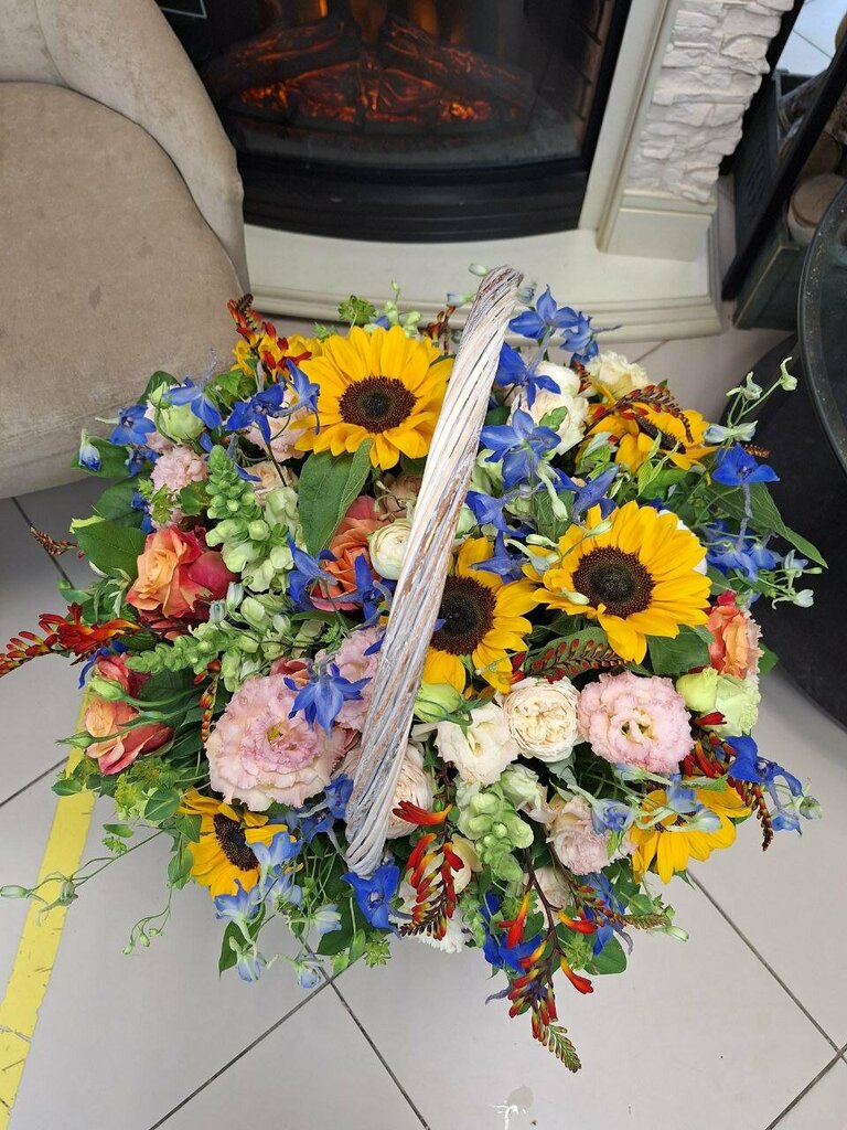 Çiçekçiler Цветы и упаковка, Moskova, foto