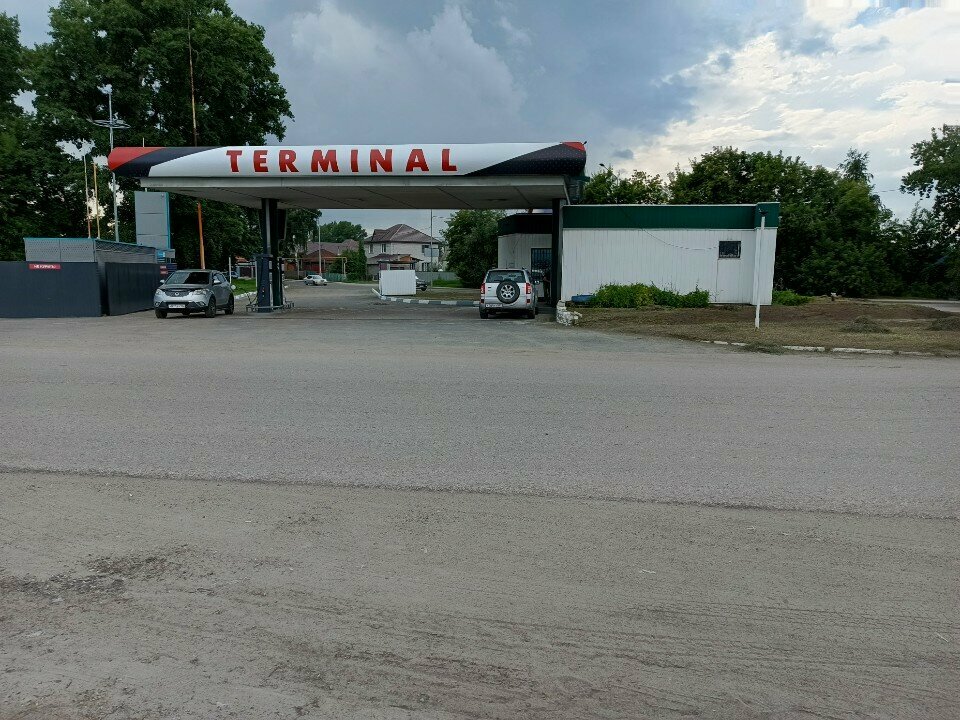 Benzin istasyonu Terminal, Barnaul, foto
