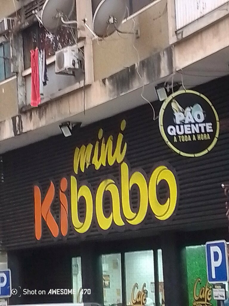 Süpermarket Kibabo, Loanda, foto