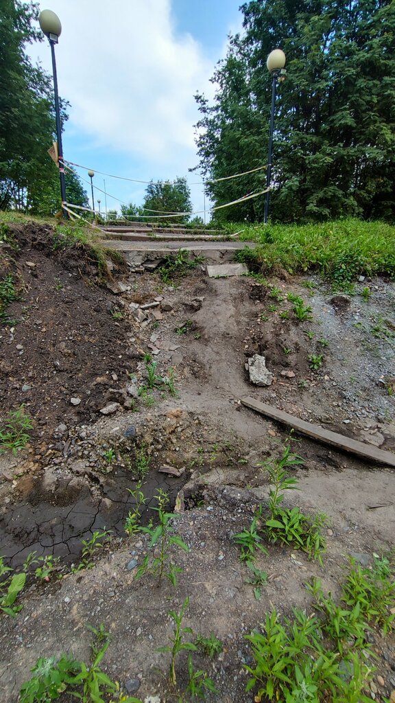 Pınar, çay Spring, stream, Kemerovo, foto