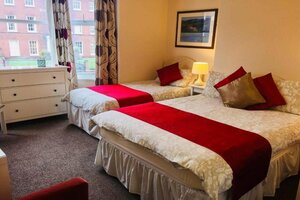 Shrubbery Guest House (England, Worcestershire County, City of Worcester, Barbourne Road), otel  Worcester'dan