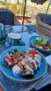 Токио-City (Saint Petersburg, Dalnevostochniy Avenue, 9к1), restaurant  Saint‑Petersburg'dan