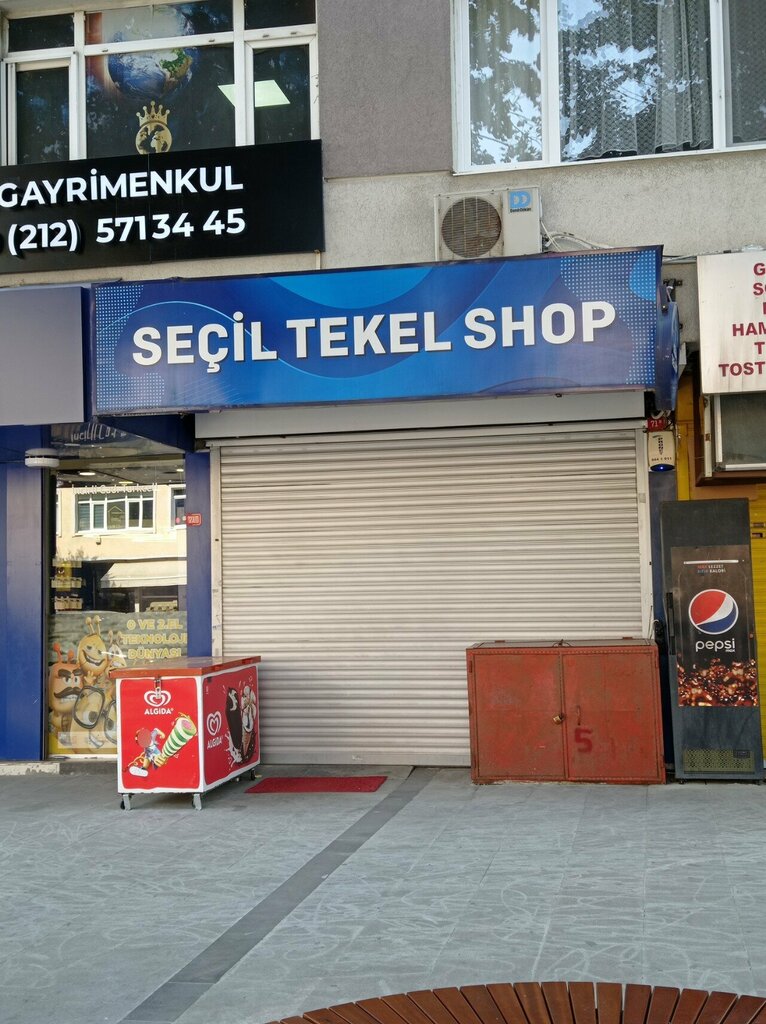 Bira dükkanı Seçil Tekel Bayi, İstanbul, foto