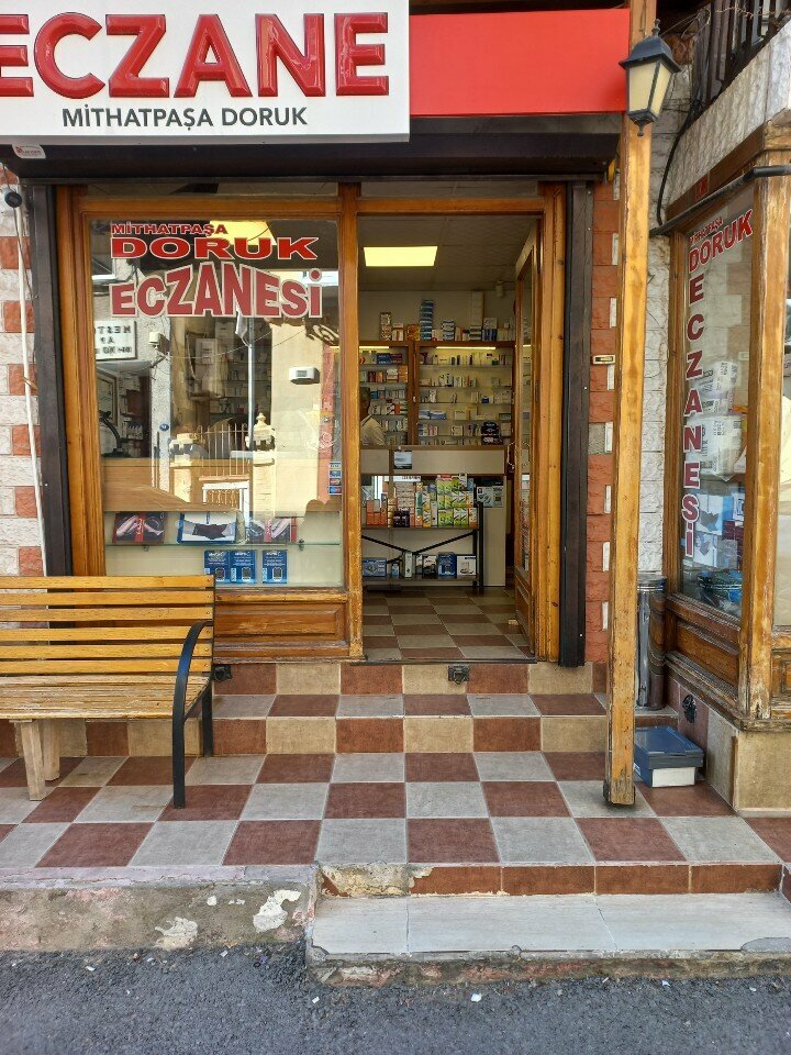 Eczaneler Mithatpaşa Doruk Eczanesi, İzmir, foto