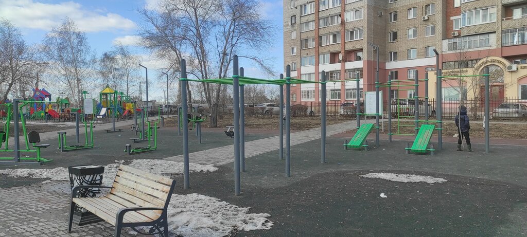 Spor alanı Sports ground, Omsk, foto