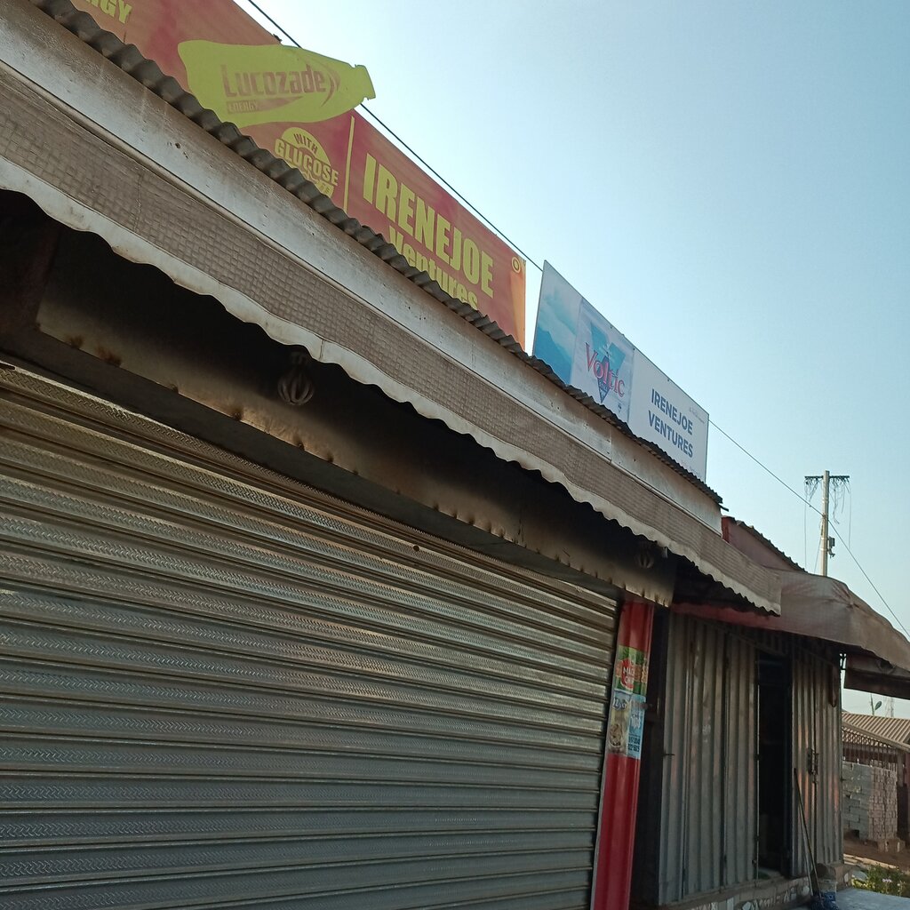 Market Irenejoe Ventures, Dünya, foto