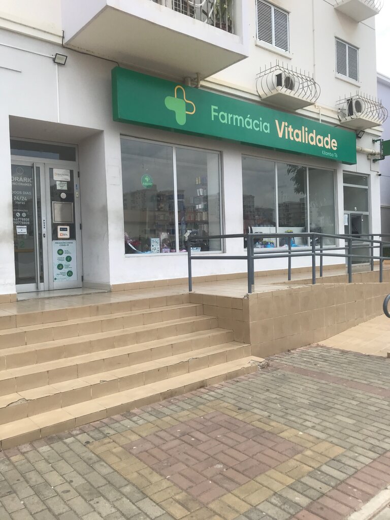 Eczaneler Farmácia Vitalidade, Loanda, foto