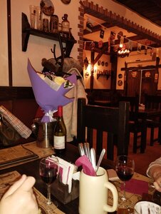 Beer House (Pobedy Avenue No:29), bar  Megion'dan