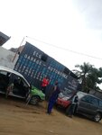 Ets Soto (Brazzaville, Commune de Moukoundzi-Ngouaka, Rue Jacob Binaki), garajlar  Brazzaville'den