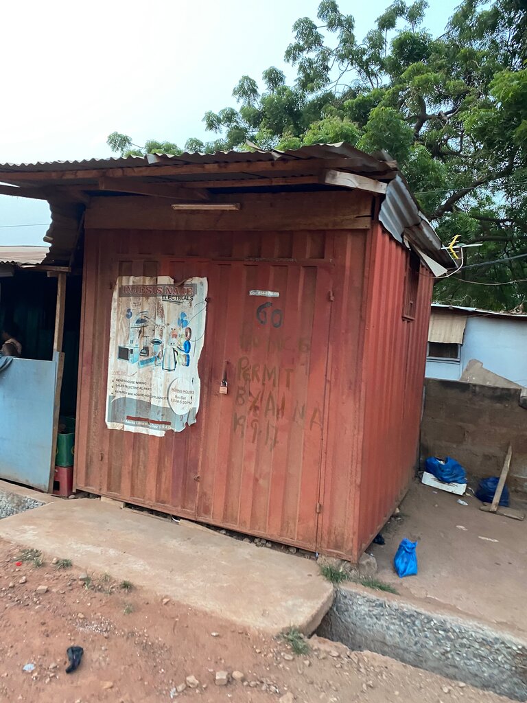 Elektrikli cihazların tamiri In Jesus Name Electricals, Dünya, foto