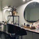 Салон бровей и ресниц (Budyonnogo Avenue No:21к1), kaş ve kirpik salonu  Saint‑Petersburg'dan
