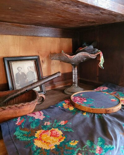 Müzeler ve sanat galerileri Музей в Ломах Большая жизнь, Yaroslavskaya oblastı, foto