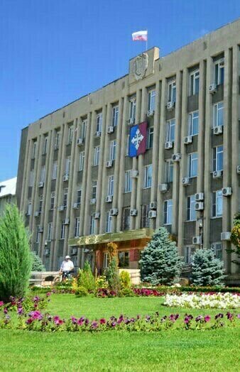 Belediyeler, devlet daireleri Otdel po Upravleniyu Munitsipalnym Imushchestvom Administratsii g. Budennovsk, Mu, Budennovsk, foto