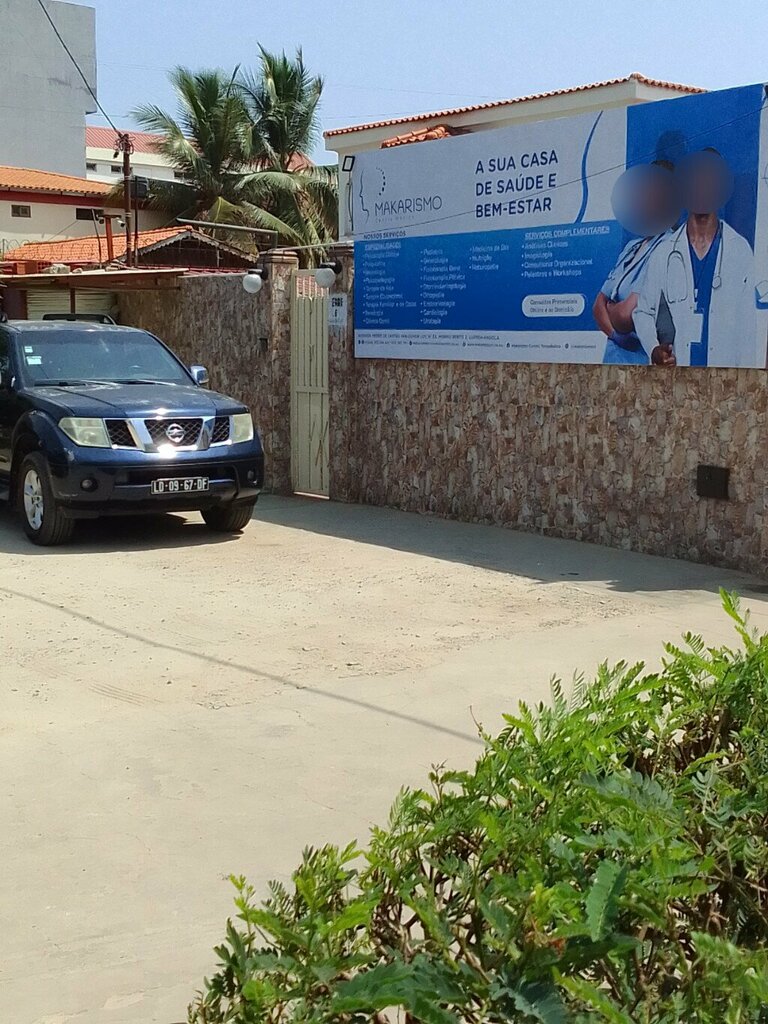 Tıp merkezleri ve klinikler Makarismo, Loanda, foto