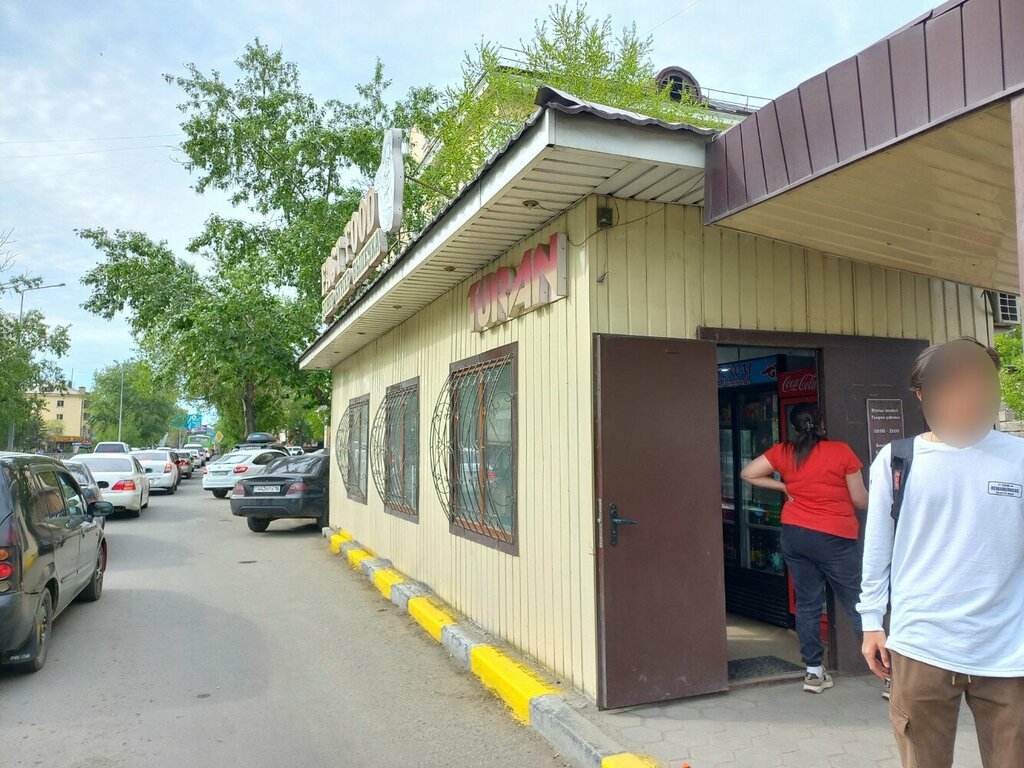 Market Grocery store, Semey, foto