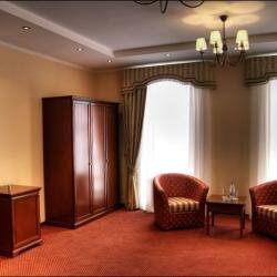 Otel Uvat, Tümen (Tiumenskaya) oblastı, foto