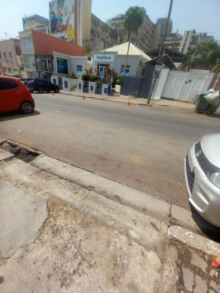Tıbbi laboratuvarlar Macrolab, Loanda, foto