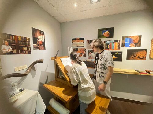 Müzeler ve sanat galerileri Музей Дарогаю Бібліі, Baranavichy, foto
