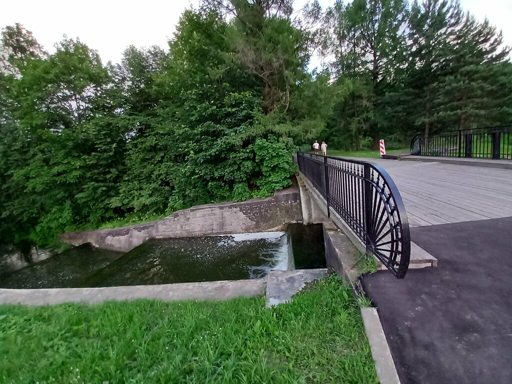 Turistik yerler Плотина, Moskova, foto