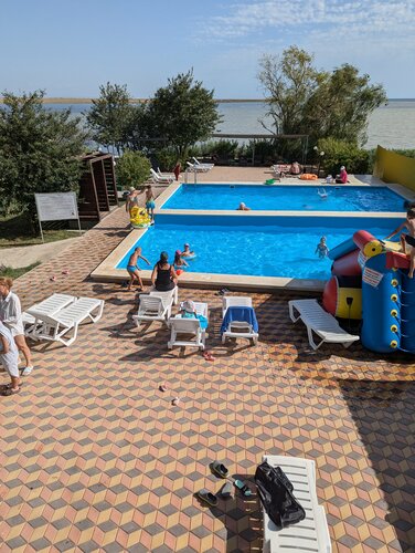 Resort oteller, tesisler Frunzenets, Kırım Cumhuriyeti, foto