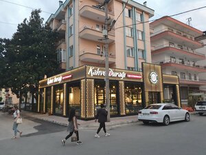 Kahve Durağı (13 Mart Mahallesi, Valı Ozan Cad. Onur Plaza Vatan Bilgisayar Ustu (Kızıltepe Kavsagı), 47400 Mardin/Artuklu/Mardin), kafe  Artuklu'dan