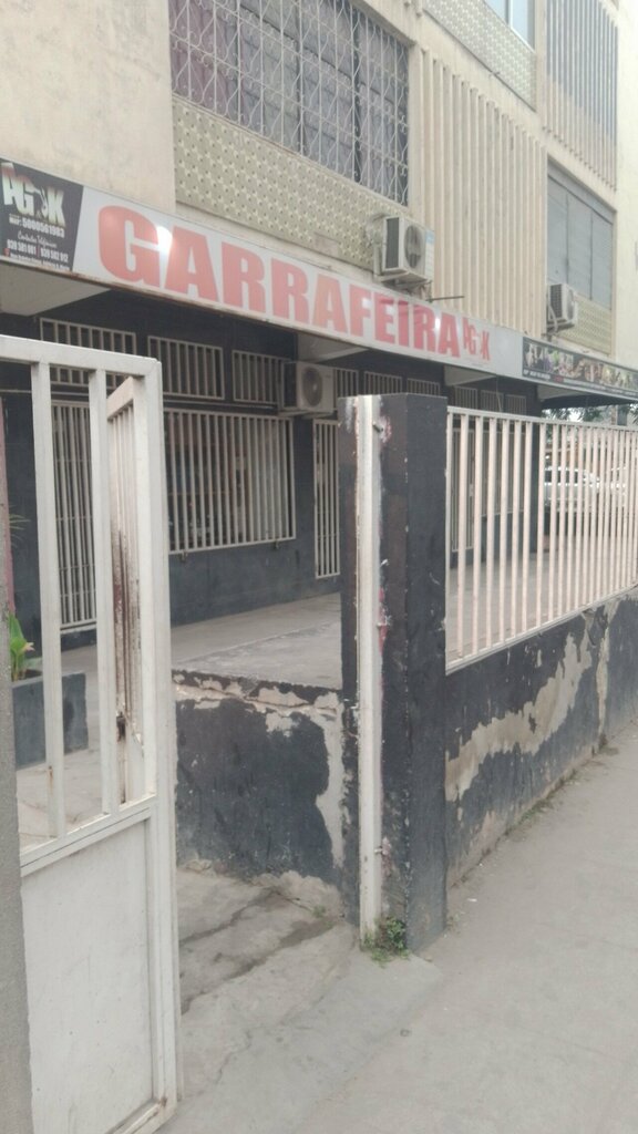Alkollü içecekler Garrafeira, Loanda, foto