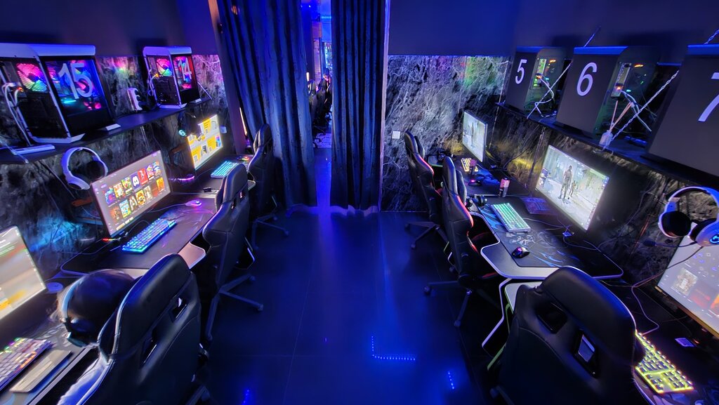 Bilgisayar kulübü Cyber Club, Soçi, foto