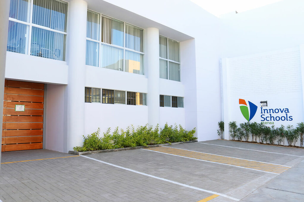 Eğitim merkezleri Innova Schools Chorrillos 5 - Universo 1, Lima, foto