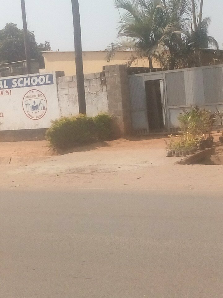 Eğitim merkezleri Calculus 360 Tuition Center, Lusaka, foto