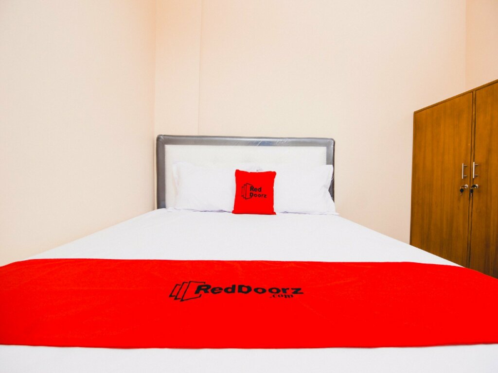 Otel RedDoorz Plus @ Pogung Raya, Dünya, foto