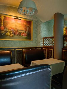 Кафе-отель Дом вкуса (Sverdlovsk Region, Gornouralskiy gorodskoy okrug, Serovskiy trakt, 121-y kilometr, 1), kafe  Sverdlovskaya oblastından