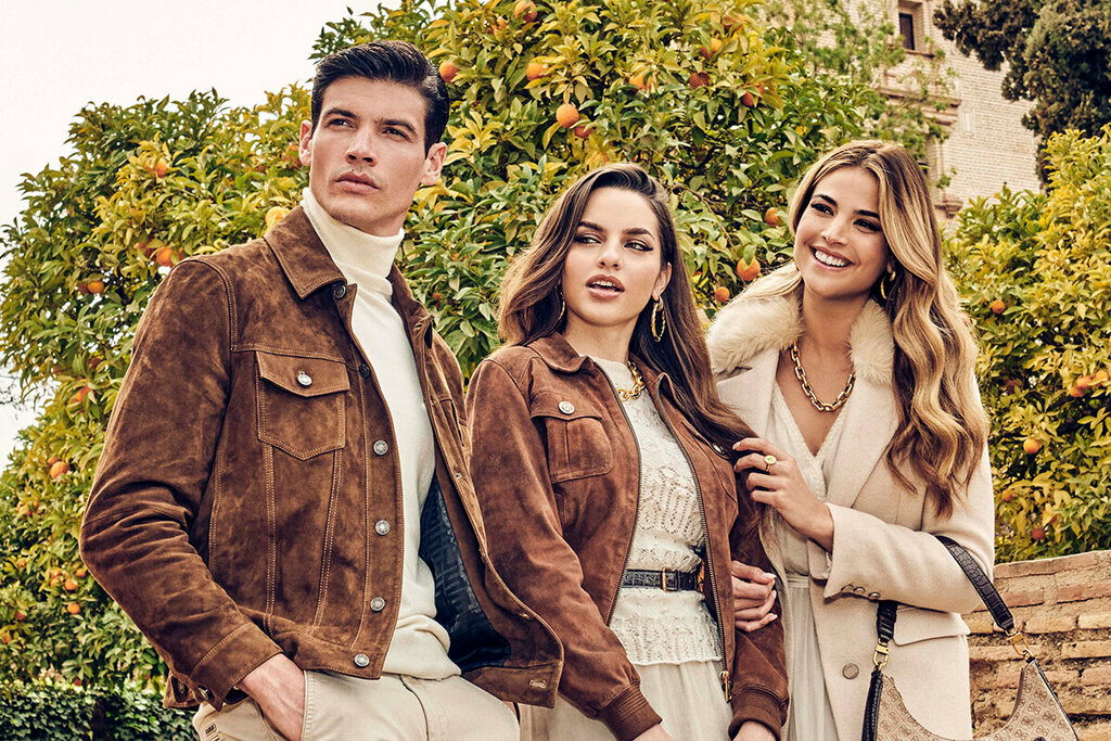 Giyim mağazası Kifayet Tekstil, İstanbul, foto