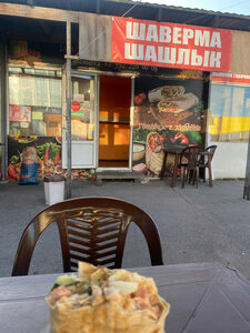 Шаверма от Самвела (Sovetskaya Street No:6Г, Roschino), fast food  Saint‑Petersburg ve Leningradskaya oblastından