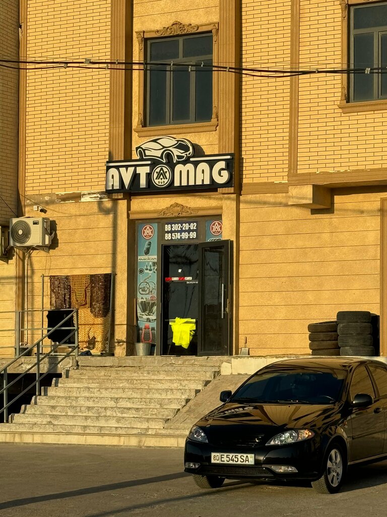 Otomobil yedek parçaları Avtomag, Buhara eyaleti, foto