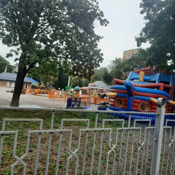 Fitness ve spor ekipmanı firmaları Прокат коньков, Şçolkovo, foto