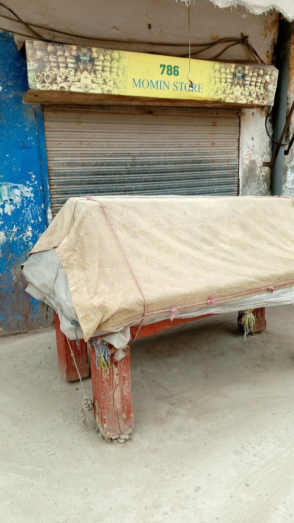 Çömlek atölyesi 786 Janral Store, Lahor, foto