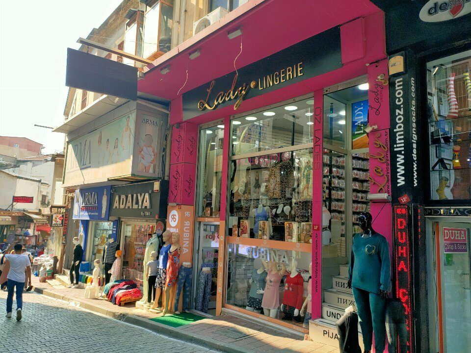 i̇ç giyim ve mayo mağazası Lady Lingerie, İstanbul, foto