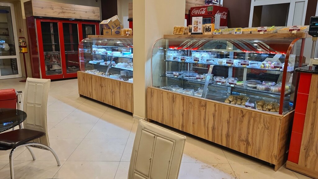 Pasta, şekerleme ve tatlı Sladkaya skazka, Astana, foto