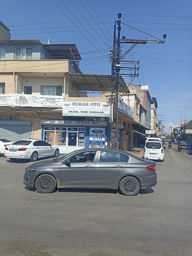 Otomobil yedek parçaları Burak Oto, Adana, foto