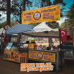 Atomcu Einstein Osmaniye (Osmaniye, Osmaniye Merkez , Alibeyli Mah., Dadaloğlu Cad., 17), kafe  Osmaniye'den