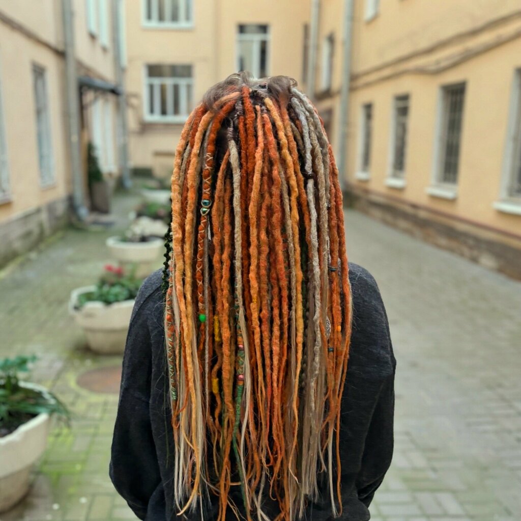 Kuaförler Solar Dreads, Saint‑Petersburg, foto