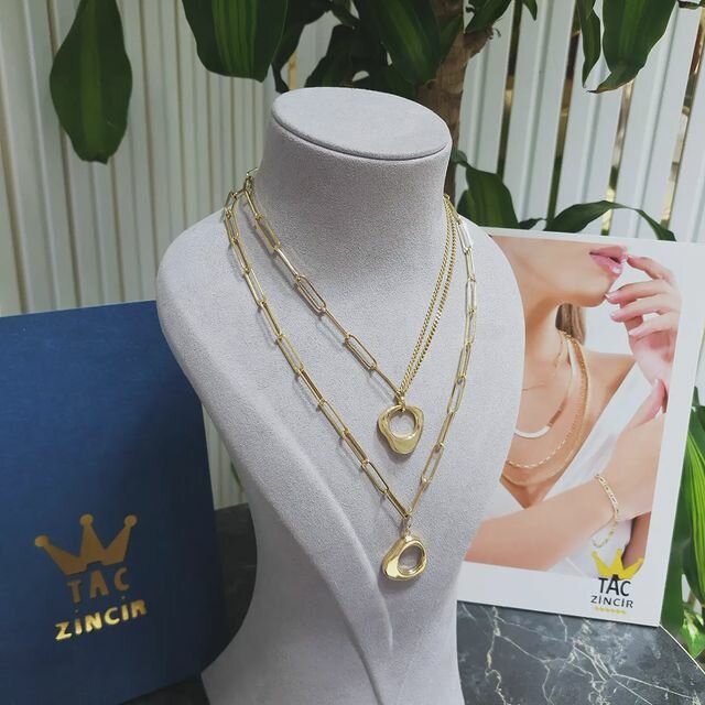 Mücevherler Taç Zincir Factory, İstanbul, foto